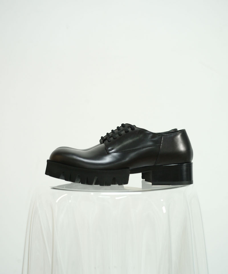 SACHA GAREL / BRAND / INCONVENIENCE STORE